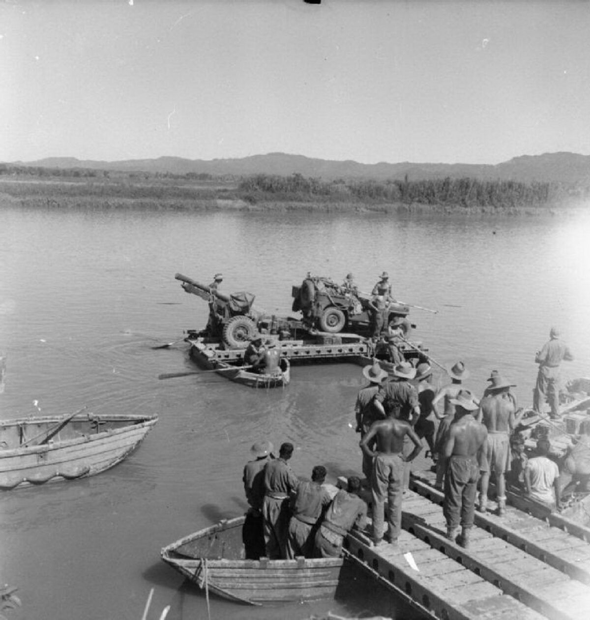 25 pdr field gun and jeep - Kalapanzin-River from Buthidaung January ...