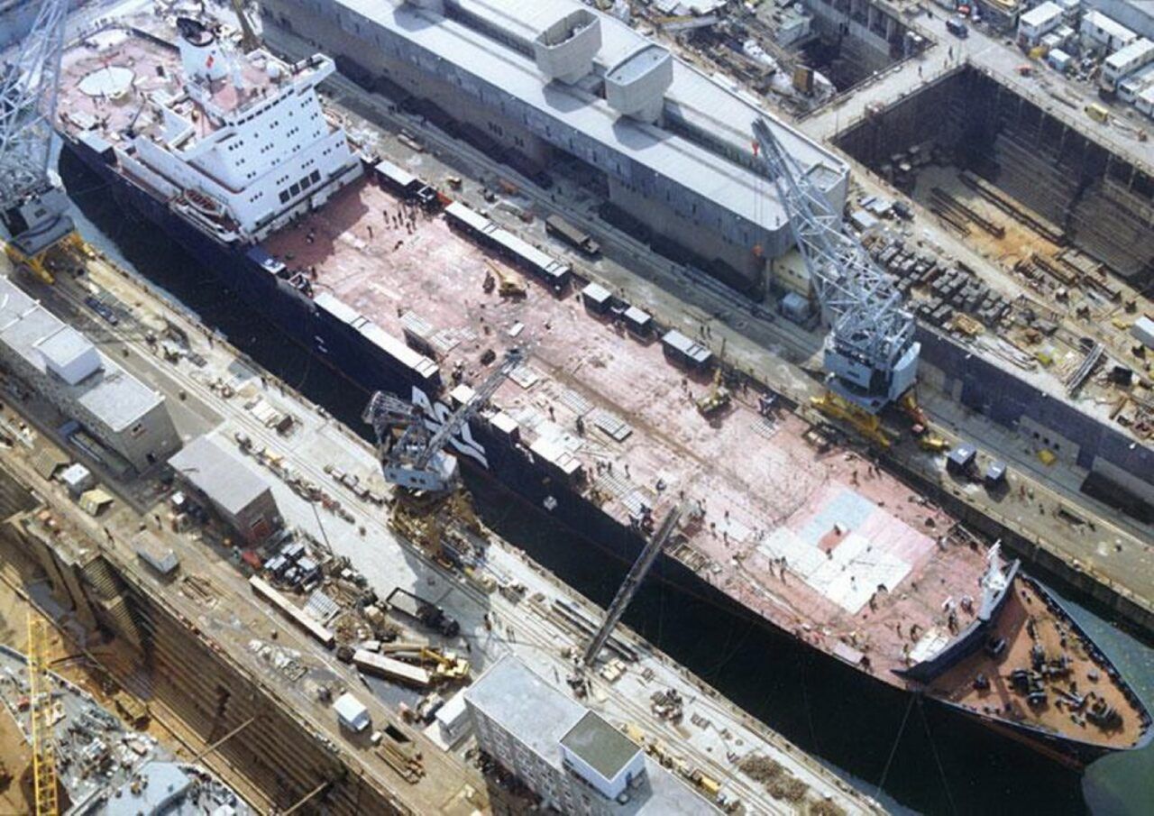 The Atlantic Conveyor - Think Defence