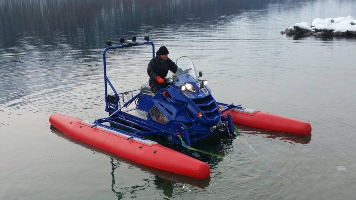 Helicopter Carried Vehicles – Part 5 (Tracked Utility Vehicles) - Think ...