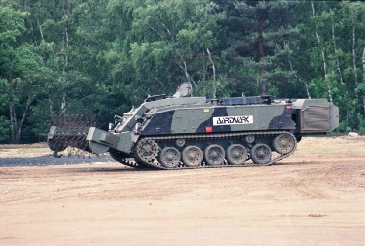 Replacing the FV432 - Think Defence