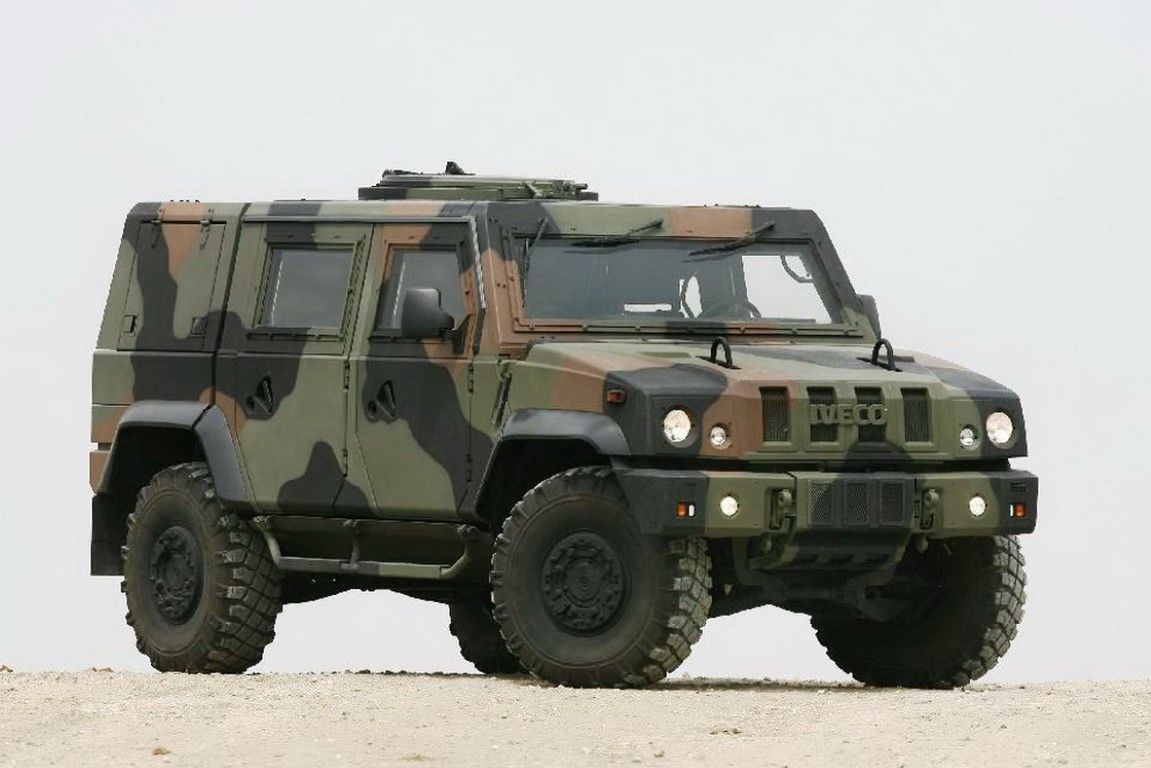 Future Command and Liaison Vehicle (FCLV) — Panther - Think Defence