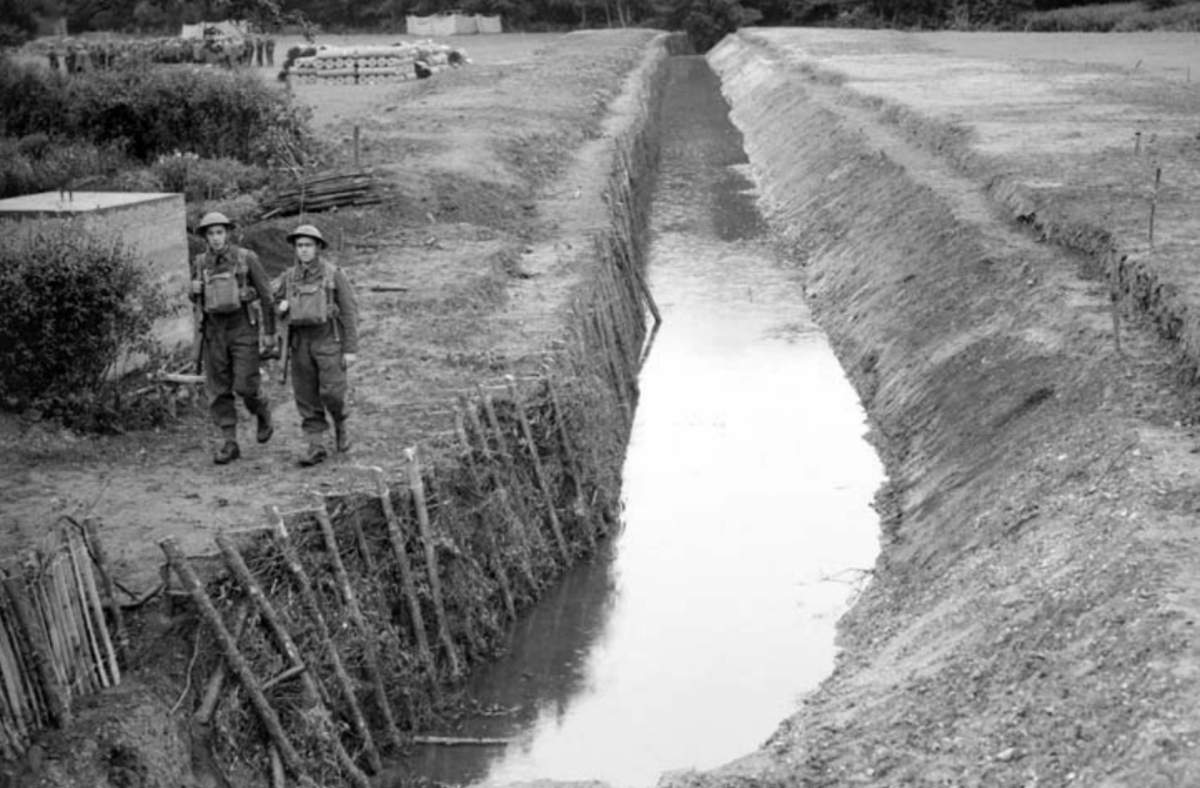 Anti Tank Ditches - Think Defence