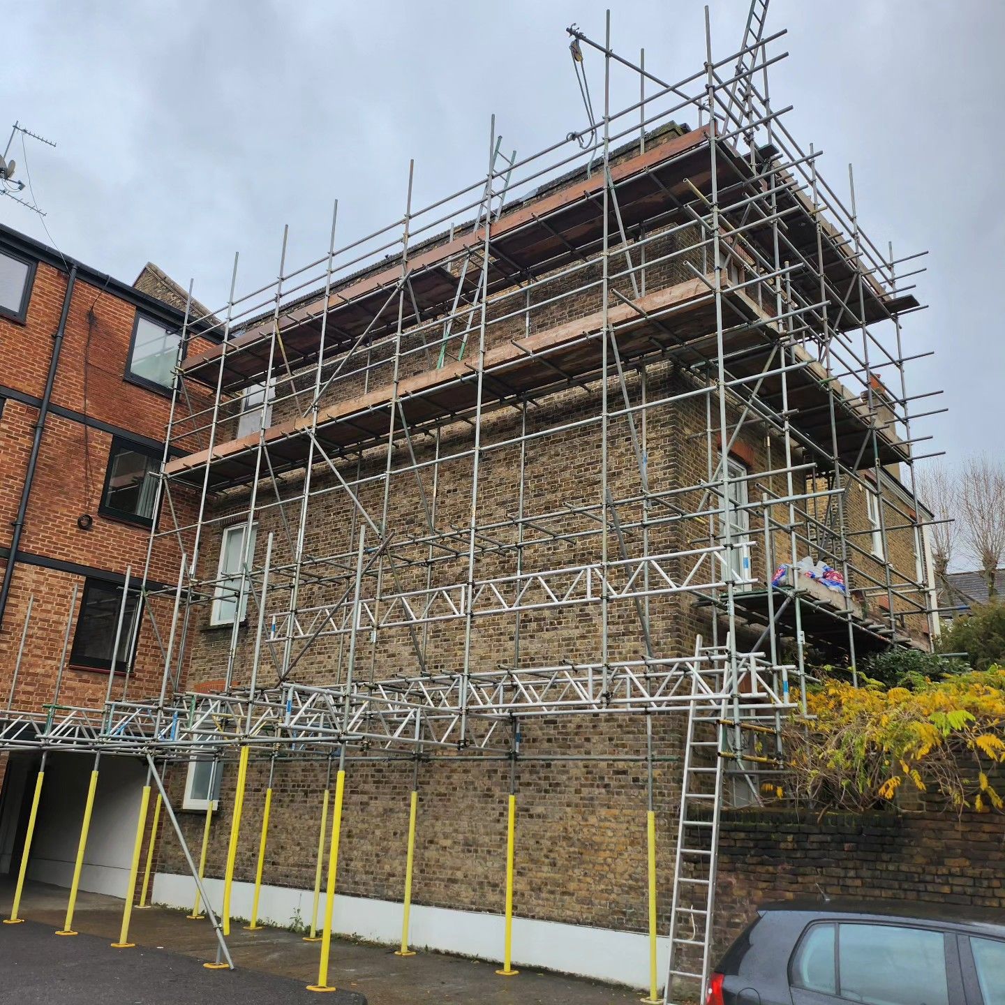 Tube and Clamp Systems for Field Defences - Think Defence