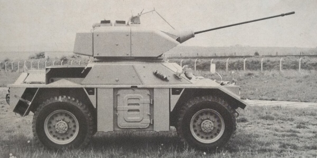 Combat Vehicle Reconnaissance (Wheeled) FV721 Fox - Think Defence
