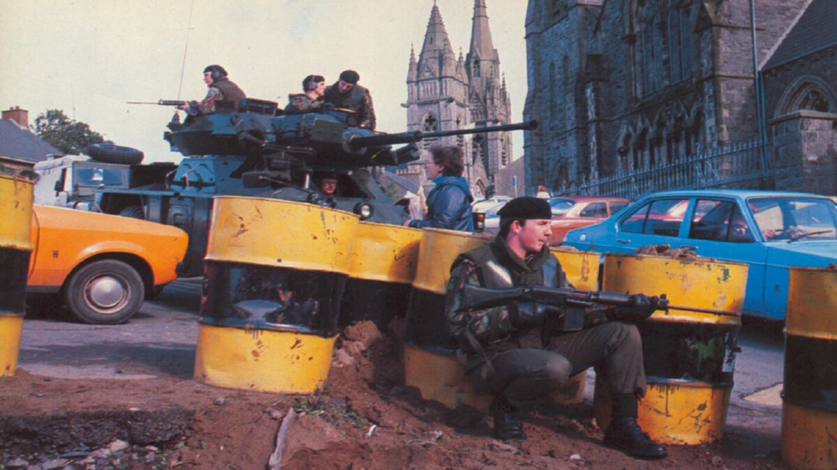 Combat Vehicle Reconnaissance (Wheeled) FV721 Fox - Think Defence