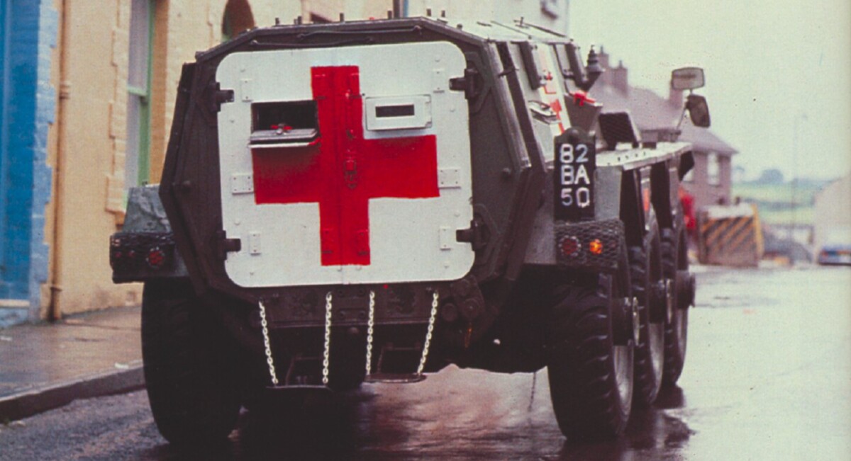 Alvis Saracen Armoured Personnel Carrier (APC) - Think Defence